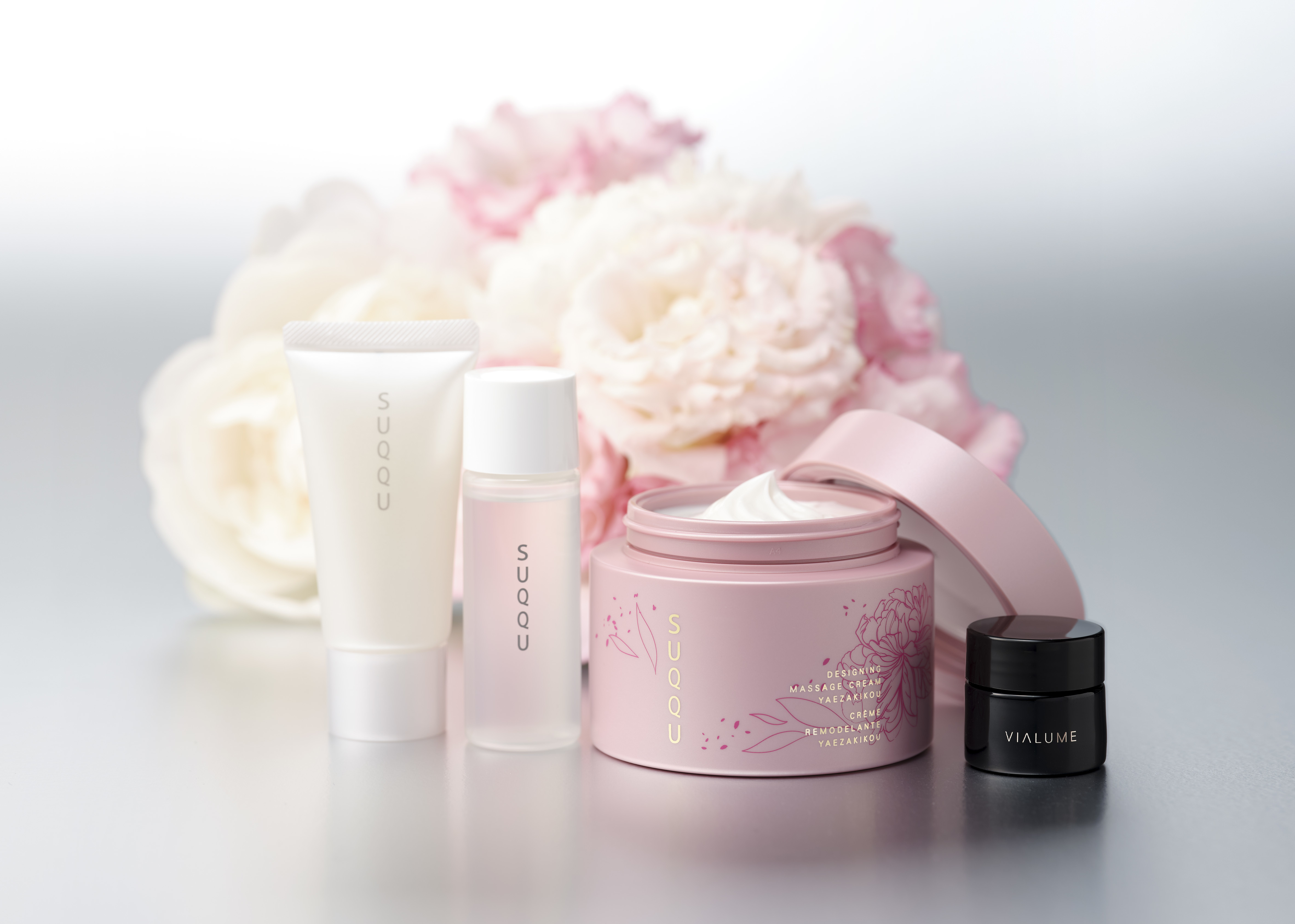 『SUQQU』の「デザイニング マッサージ クリーム」に限定の香りが登場 | ARETTO(アレット)