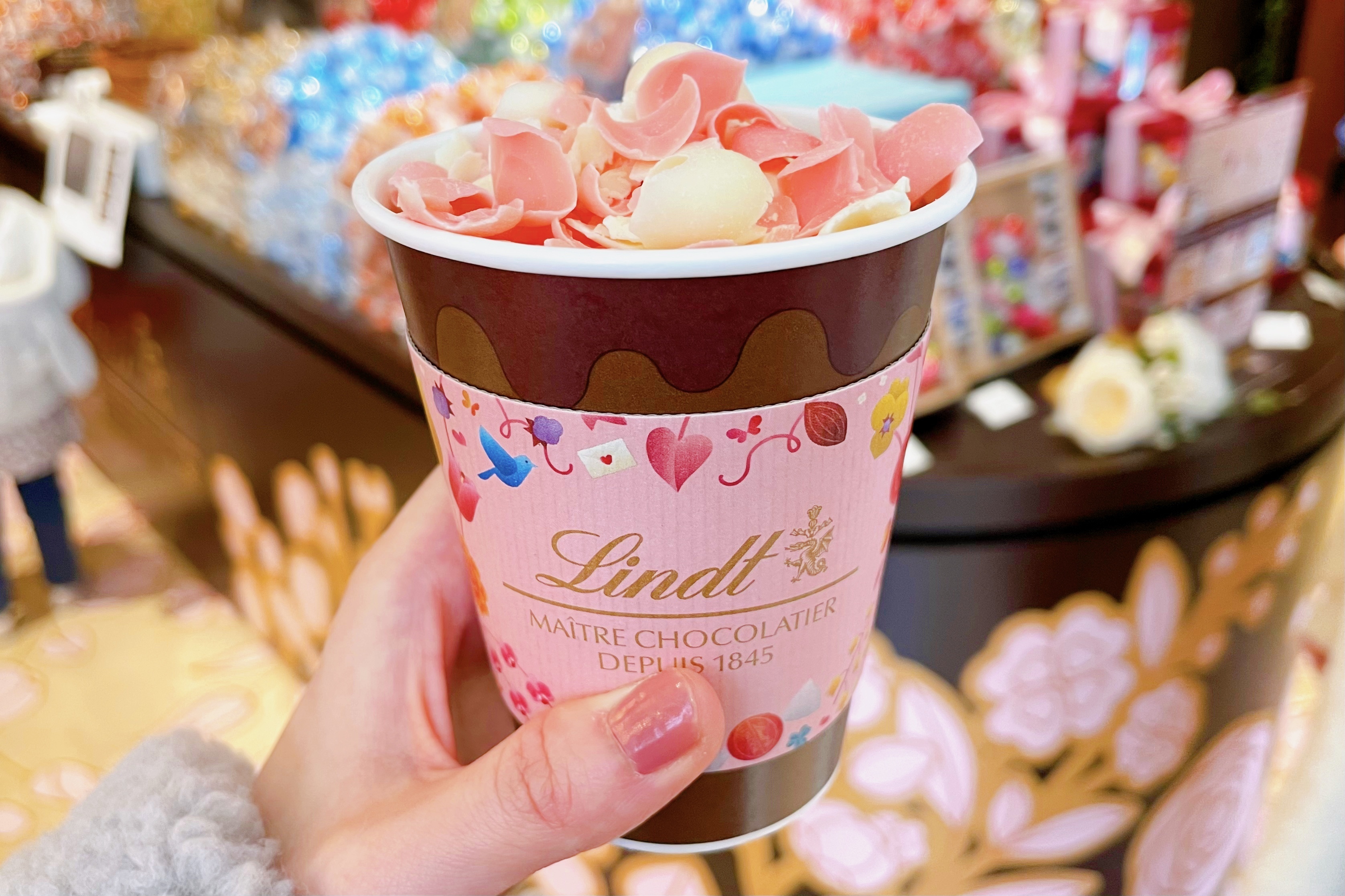 【レポ】表参道にフラワーガーデン？！『リンツ ハピネスガーデン』が期間限定オープン | ARETTO(アレット)